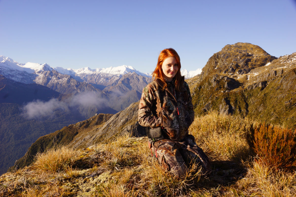 Portrait of a Young Huntress - ZEISS Hunting