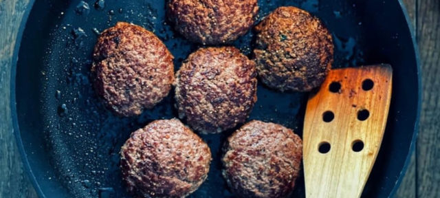 Christmas Burger with Cinnamon - ZEISS Hunting