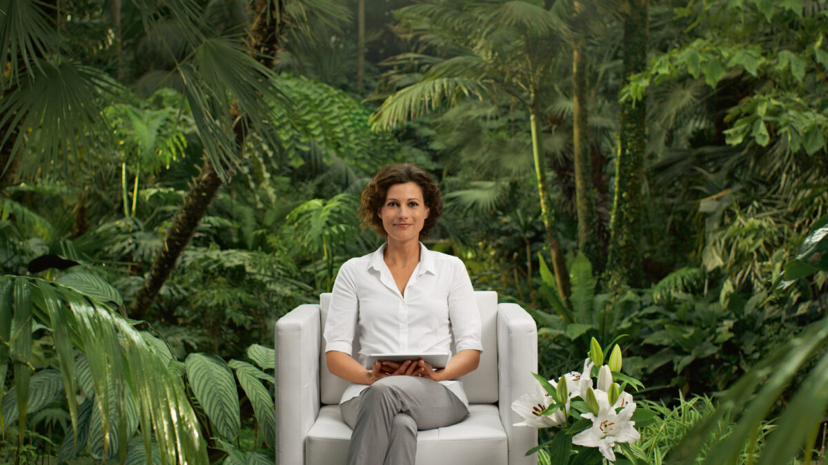 Looking Ahead At The Eyecare and Eyewear Trends for 2025 - ZEISS Eye ...